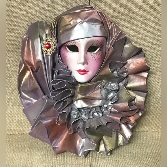 Mirho | Art | Elegant Italian Mirho Venetian Paper Mache Ruffle Trim ...